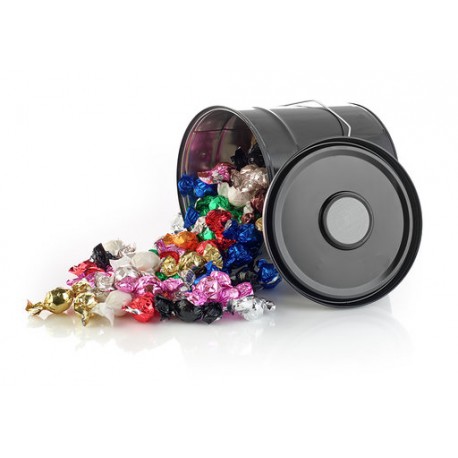 Metalspand med diverse slik